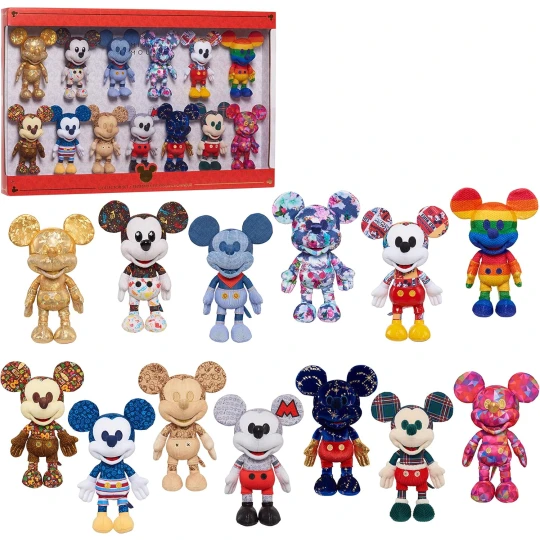 Mickey Mouse Collectibles 2023: Review & Buying Guide